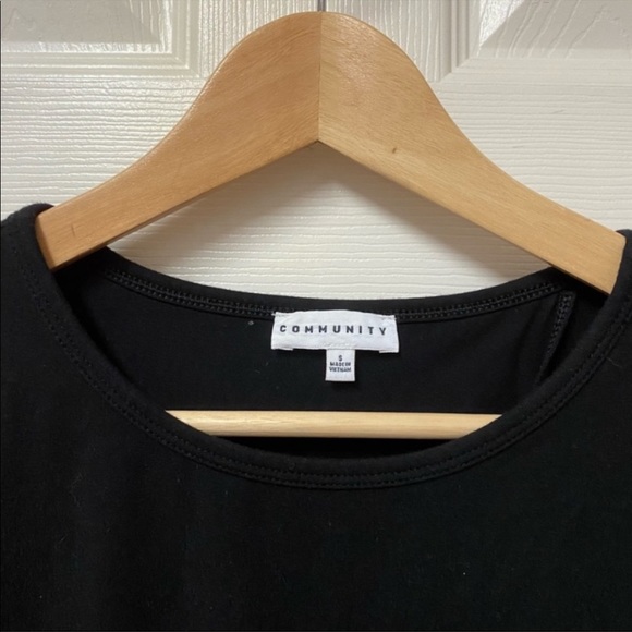 Aritzia | Tops | Aritzia Community Long Sleeve Open Back | Poshmark